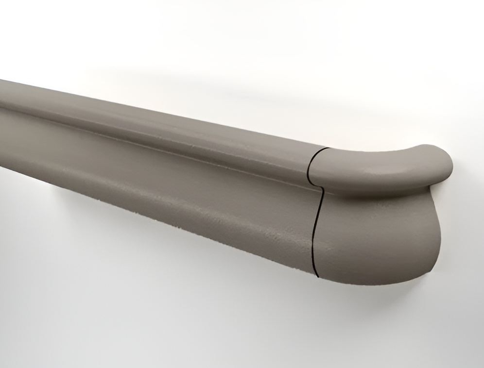 Deciding on Repairing or Replacing a Handrail? Read this guide.